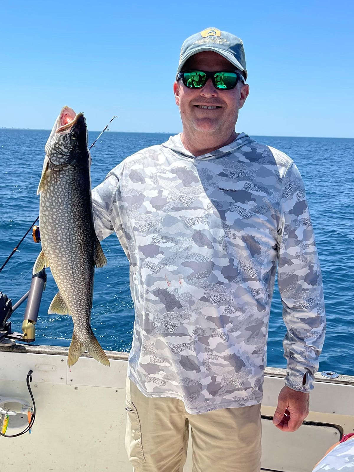 Terry Jones Brings Home The Trophy - Grand Kahn